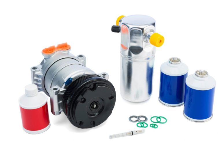 Gak Perlu Ribet, Begini Cara Menambah Oli Kompresor AC Mobil! - DHIKA ...